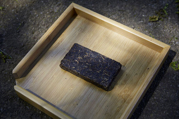Blog - What Is A Pu Er Tea Cake?